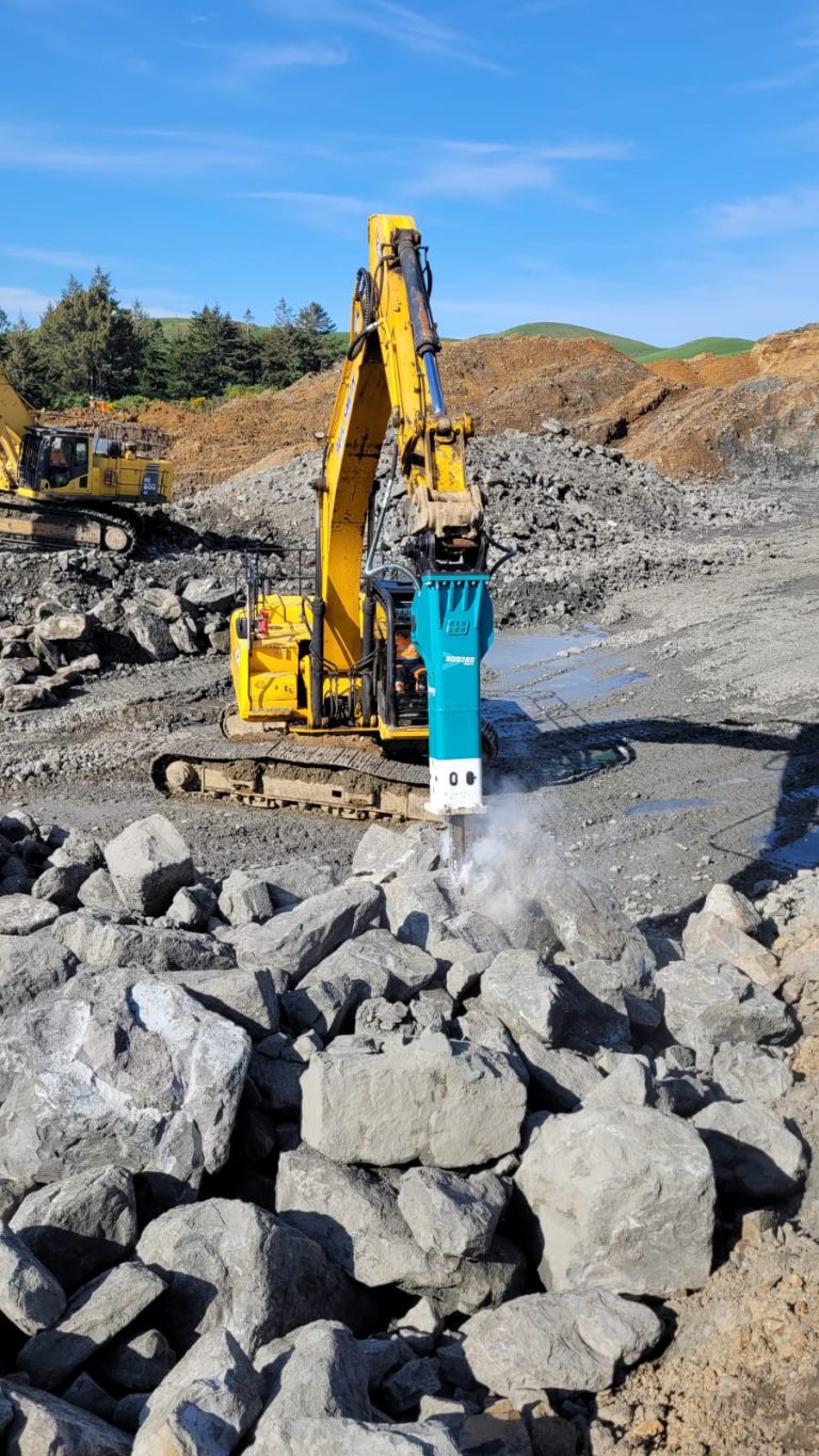 Heavy Duty Rock Breakers | Earthworm Attachments NZ